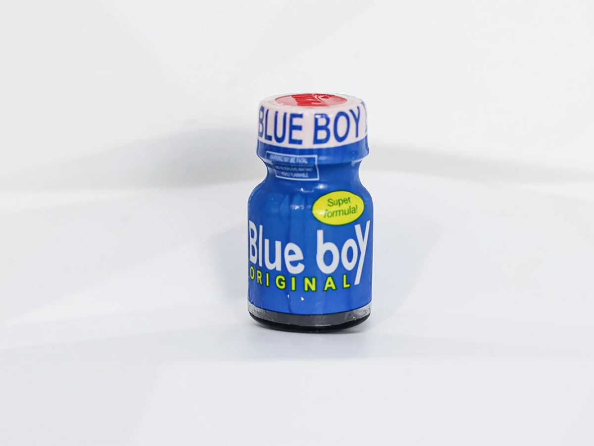 Chai hít popper Blue Boy Original 10ml là sản phẩm thực phẩm chức
